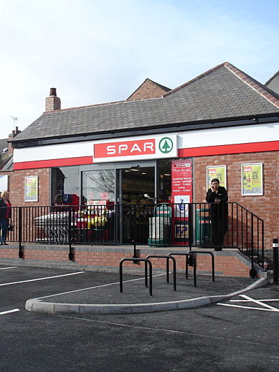 Conversion of former Liberal Club into Spar Convenience Store