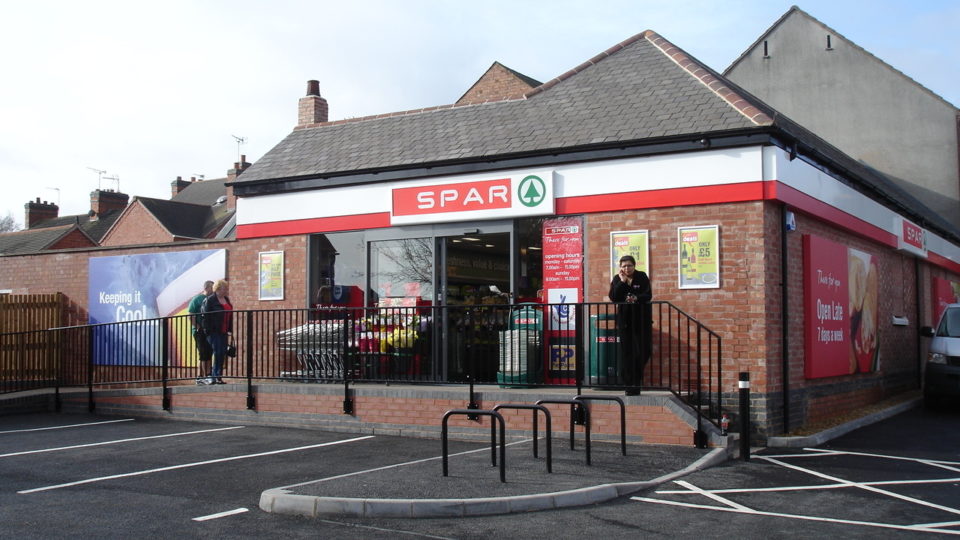 Conversion of former Liberal Club into Spar Convenience Store